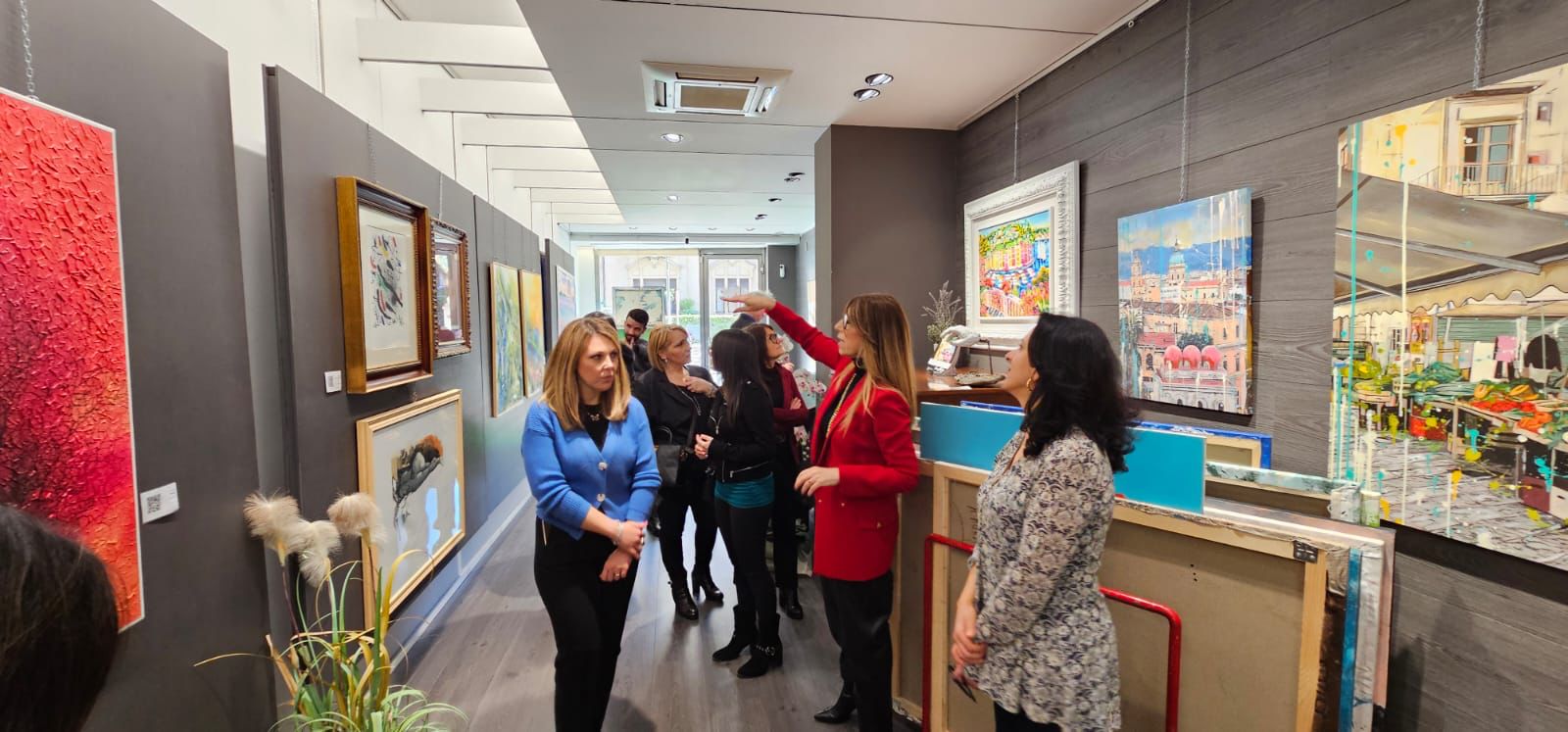 Al “Centro d’arte Raffaello” gli studenti del secondo anno serale del ...